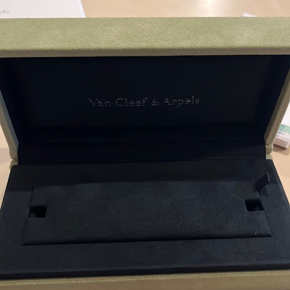 Van Cleef & Arpels | Accessories | Copy Copy Copy Van Cleef Arpels Box ...